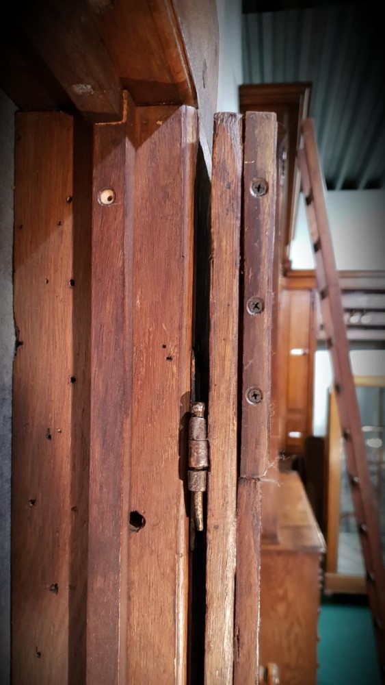 Doors: Ledged oak door with framework, 17th century